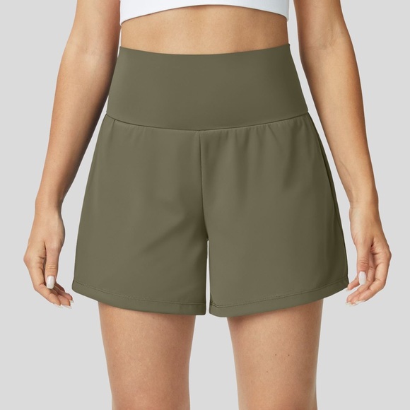 HALARA | Shorts | New Halara High Waisted Back Side Hidden Pocket 2in ...